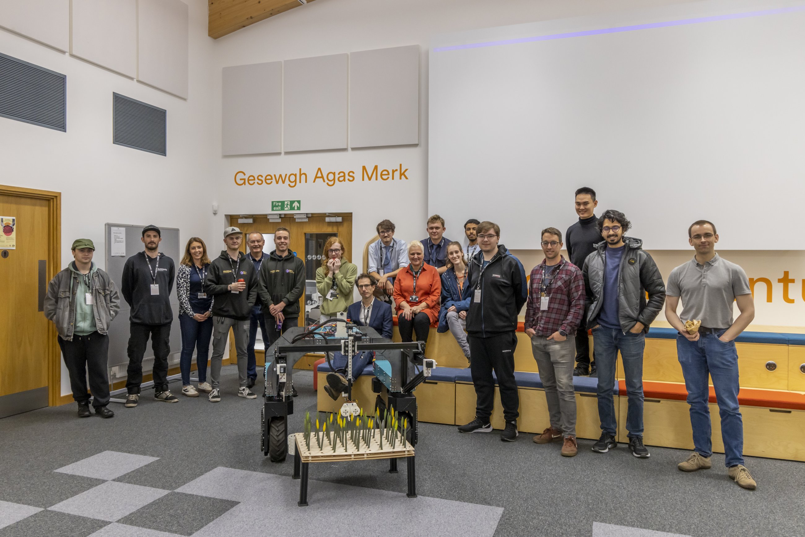 Hackers, robots and real-world solutions | Falmouth University